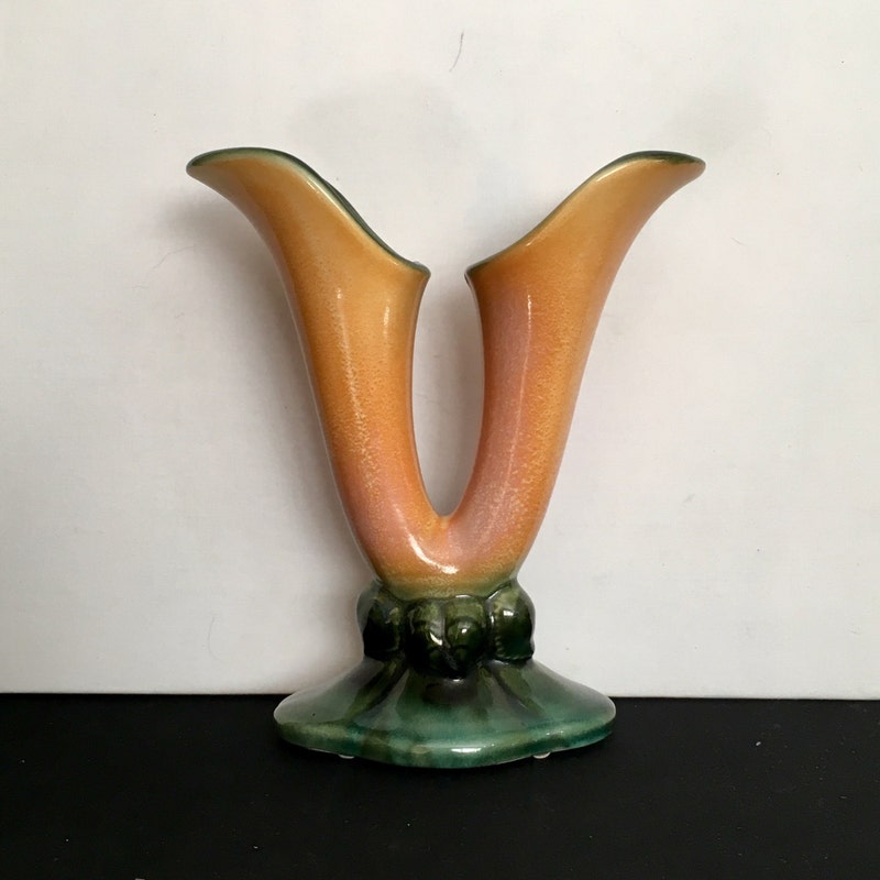 Hull Vase - Etsy