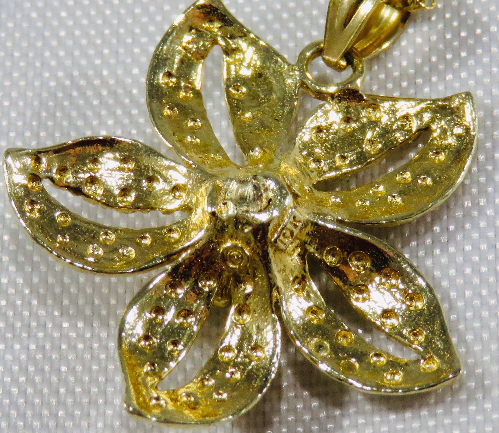 Vintage 10k Gold Chain Necklace With Delicate 10k Floral Pendant ...