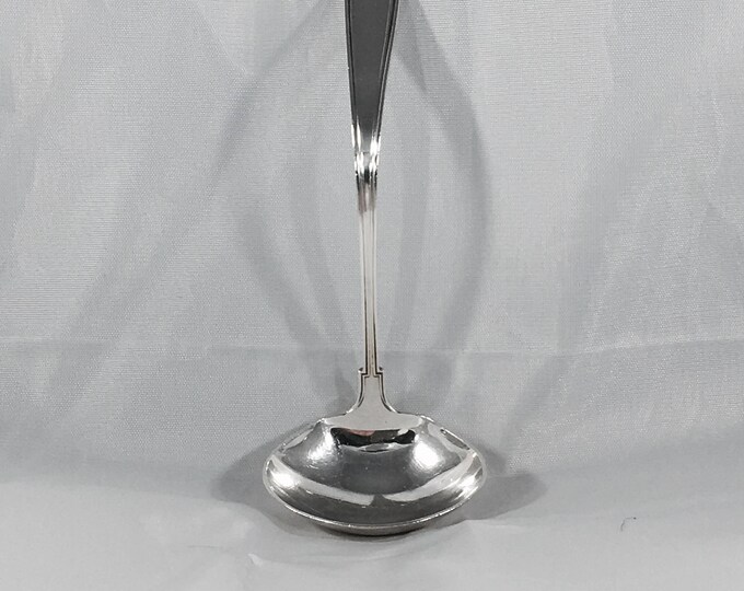 Vintage English Sterling Silver Gravy Serving Ladle Featuring Sleek Art ...