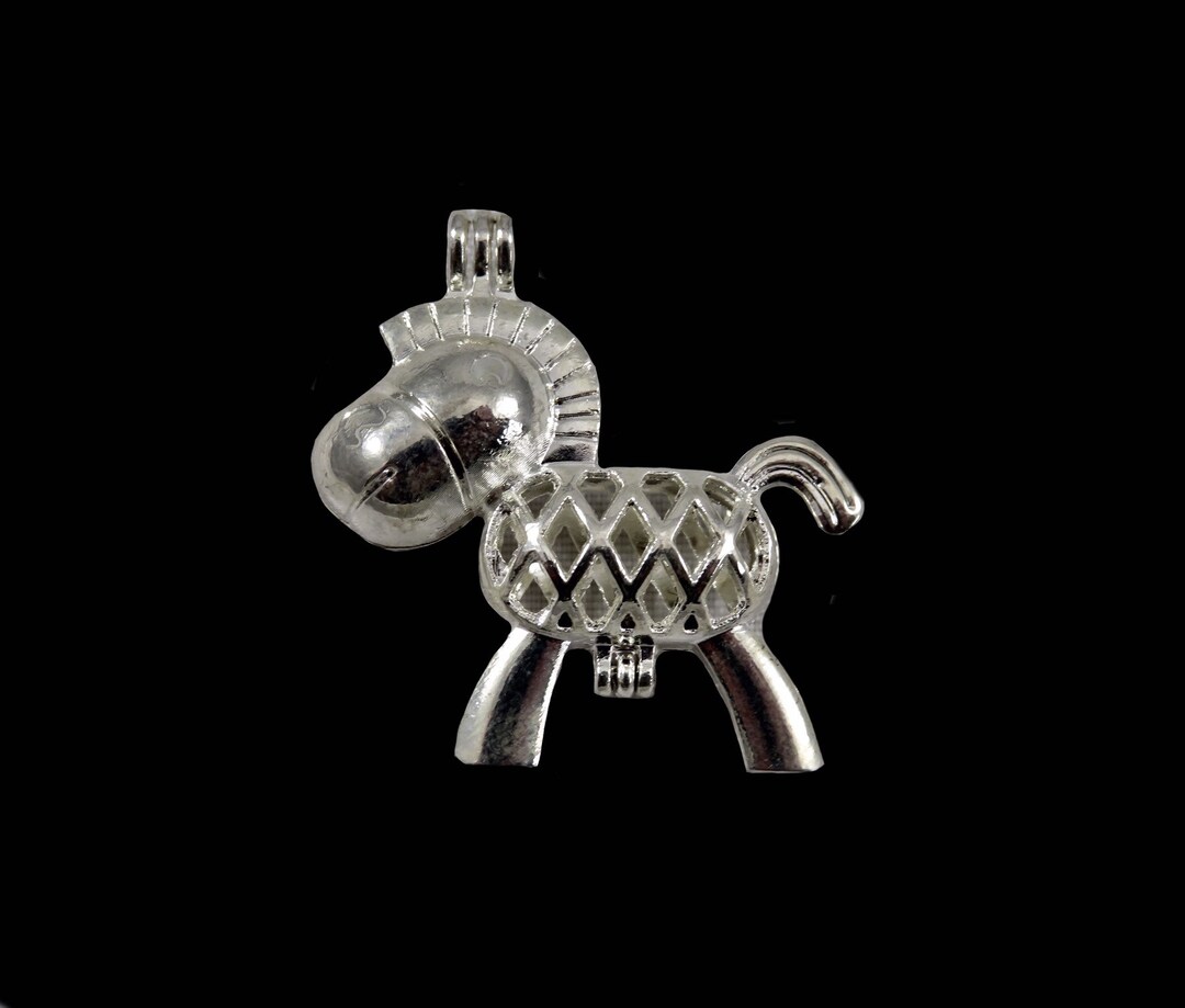 Vintage Silver Tone Asian Inspired Trogen Horse Pendant Charm Featuring ...