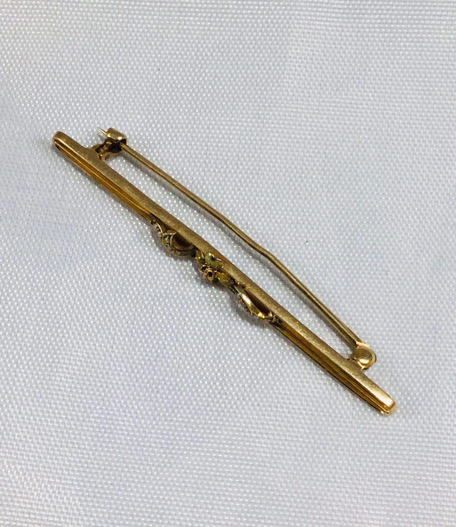 Beautiful Vintage 10k Yellow Gold Pearl Accented Bar Pin - Etsy