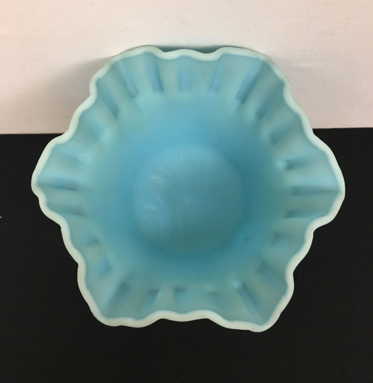 Vintage Westmoreland Blue Milk Glass Ruffled Centerpiece Bowl - Etsy