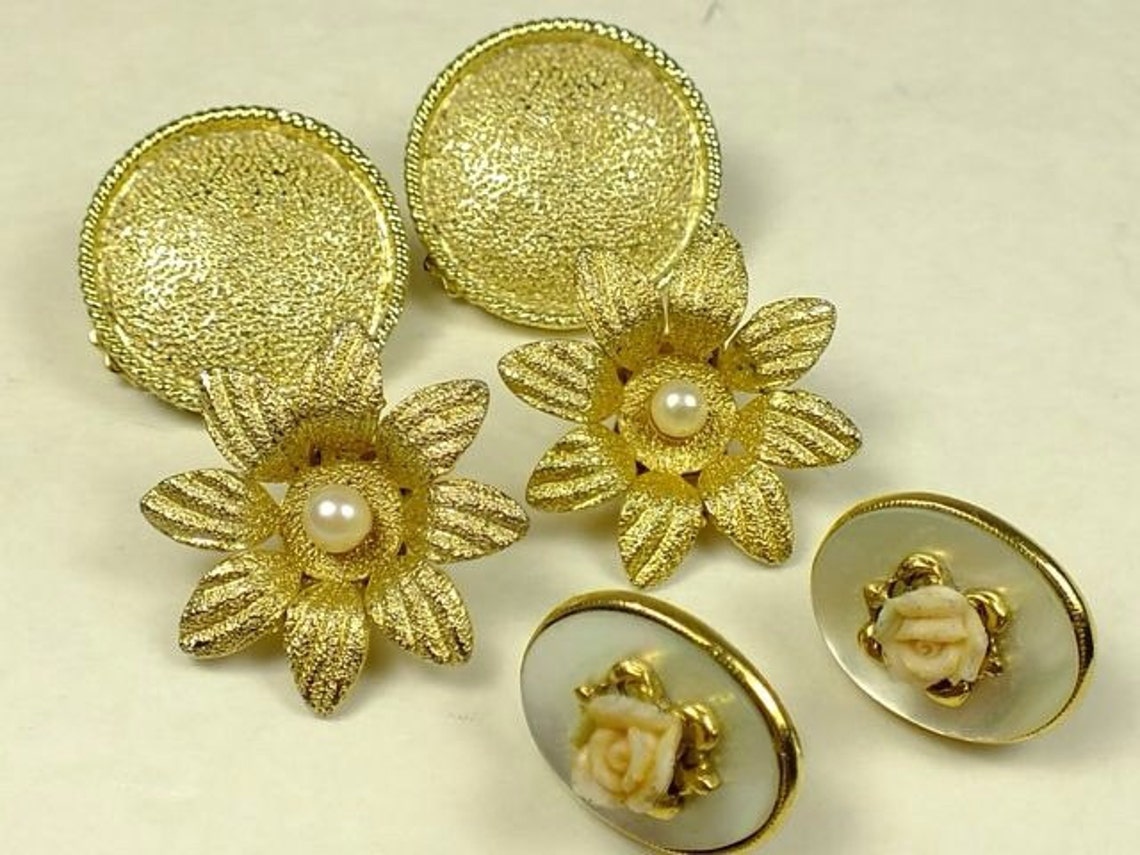 Beautiful Vintage Gold Dust Style Assorted Set of Three - Etsy