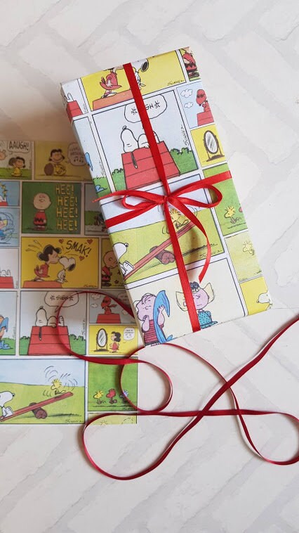 Snoopy Wrapping Paper Snoopy Gift Wrap Peanuts Wrapping | Etsy UK