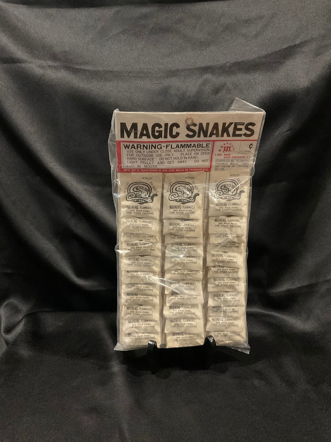 1960s magic Snakes Counter Display, 36 Ct. New Old Stock - Etsy