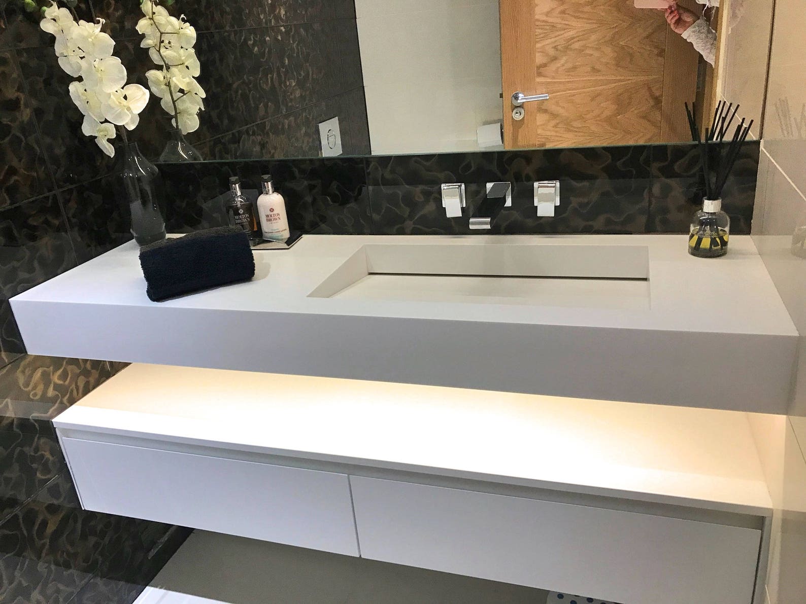 Contemporary Bespoke Corian Vanity - Single - Etsy UK