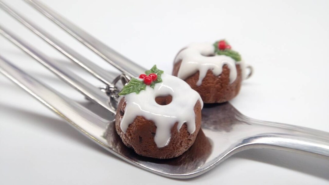 Christmas Budnt Pudding Charm, Budnt Cake Earrings, Miniature Food ...