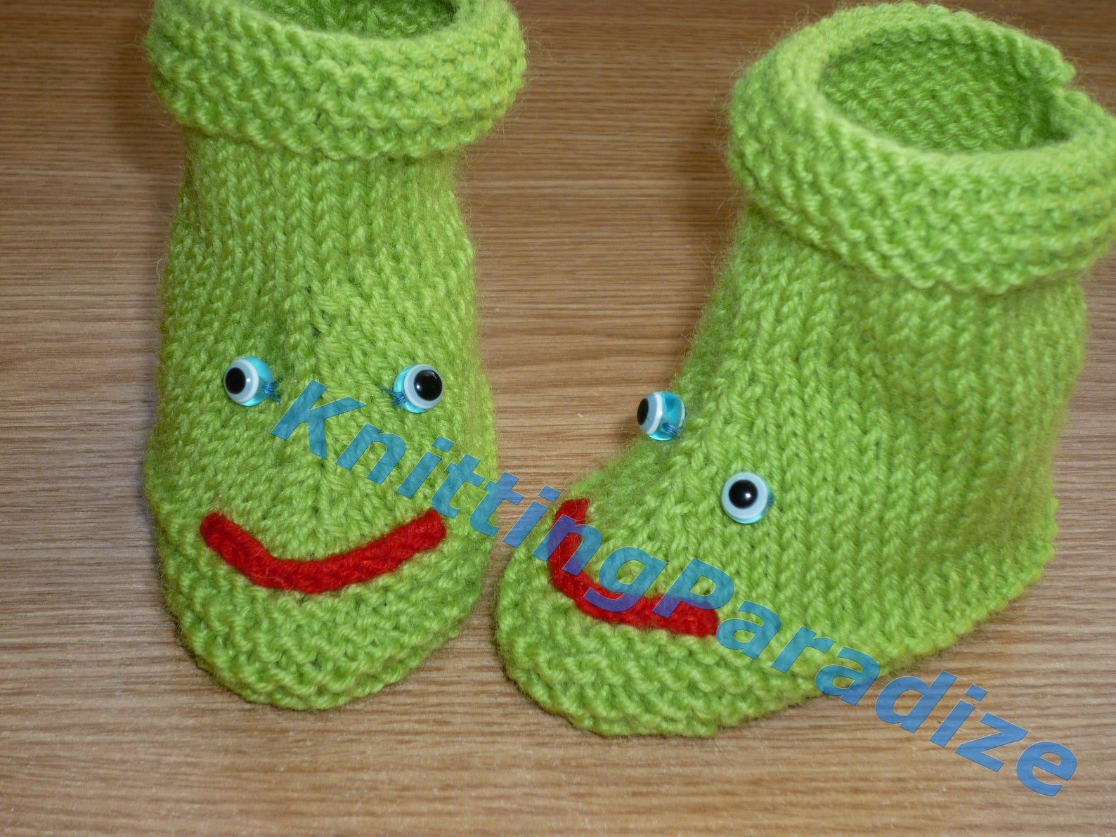 A Frog Baby Booties, Funny Baby Booties, Knitted Baby Booties, Handmade ...