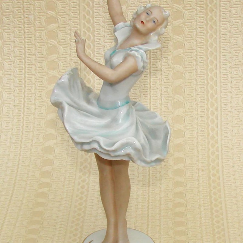 Porcelain Fußballmannschaft - Etsy Canada