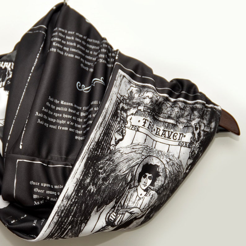 Edgar Allan Poe the Raven Infinity Scarf - Etsy Canada