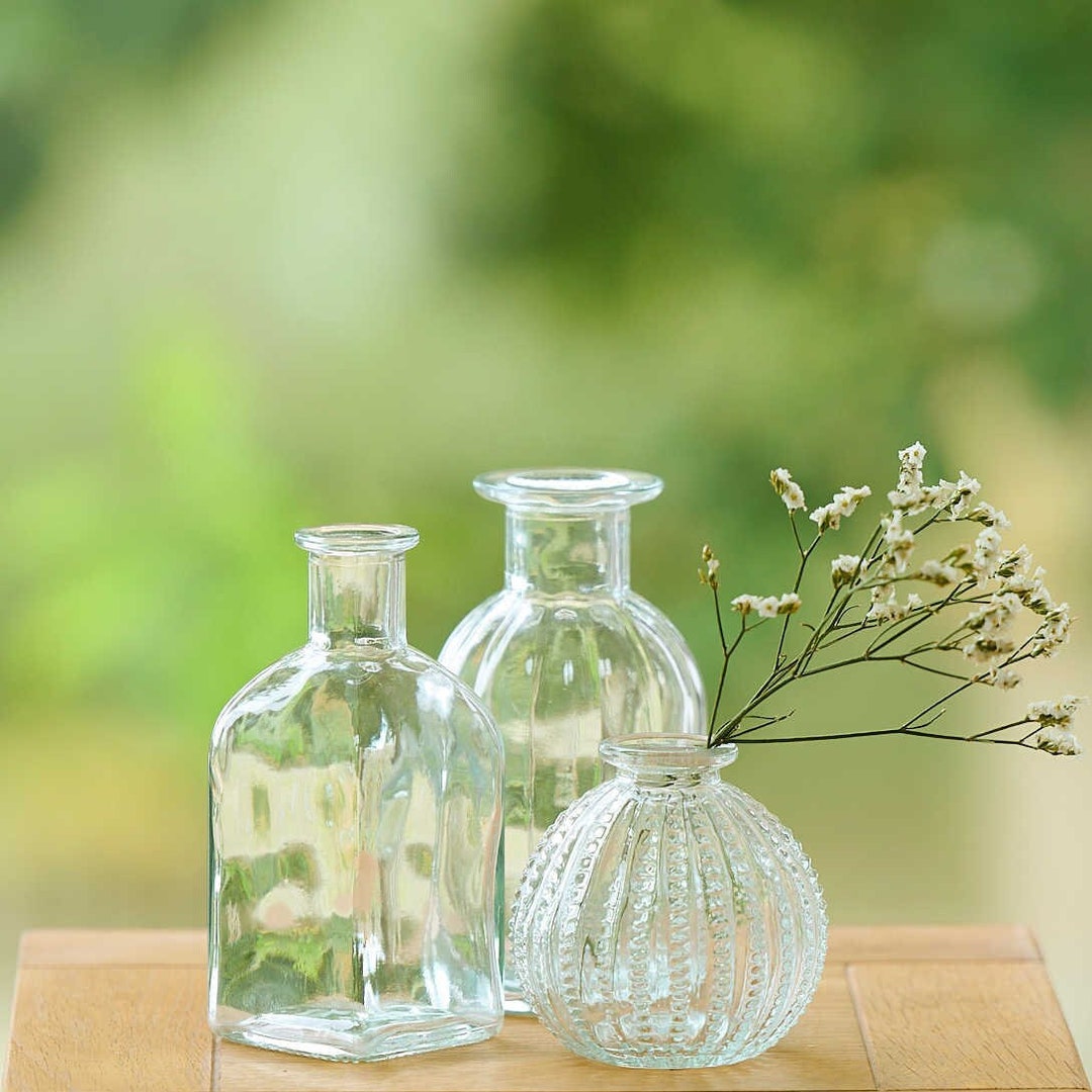 Retro Square Short Ribbed Bud Vase With Dotty Onion | Various Styles ...