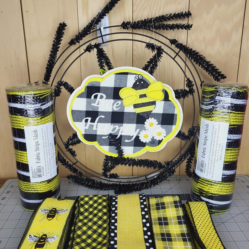 Do It Yourself Bee Wreath Kit, Bee Happy Wreath Craft Kit | DIY Wreath ...