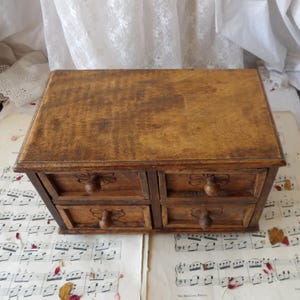 Set of Vintage Wood Drawers With Carved Flowers - Etsy