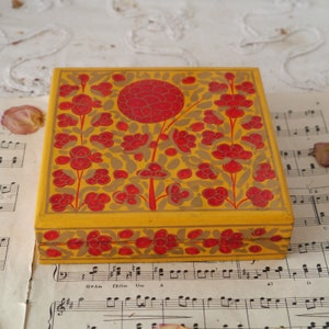 Handpainted Trinket Box With Velvet Lining - Etsy