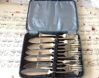 Vintage Fish Eaters Cutlery Set White Handles Knives and Forks Marked ...