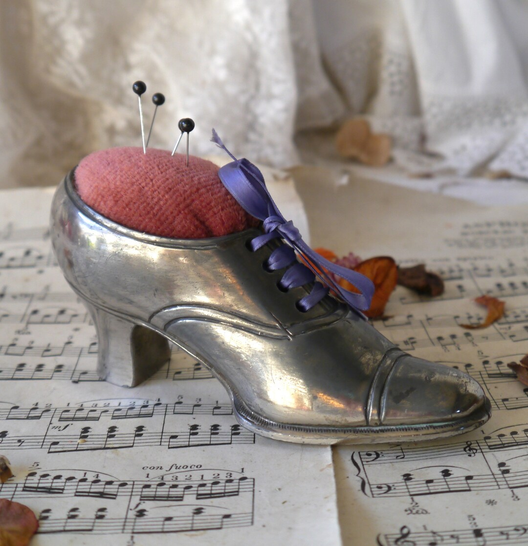 Vintage Metal Shoe Pin Cushion - Etsy UK