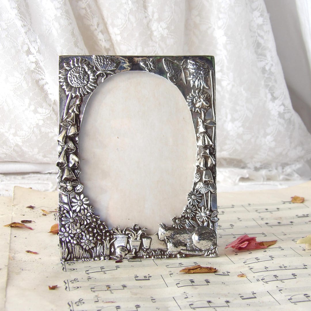 Small Vintage Silver Scenes Photo Frame - Etsy