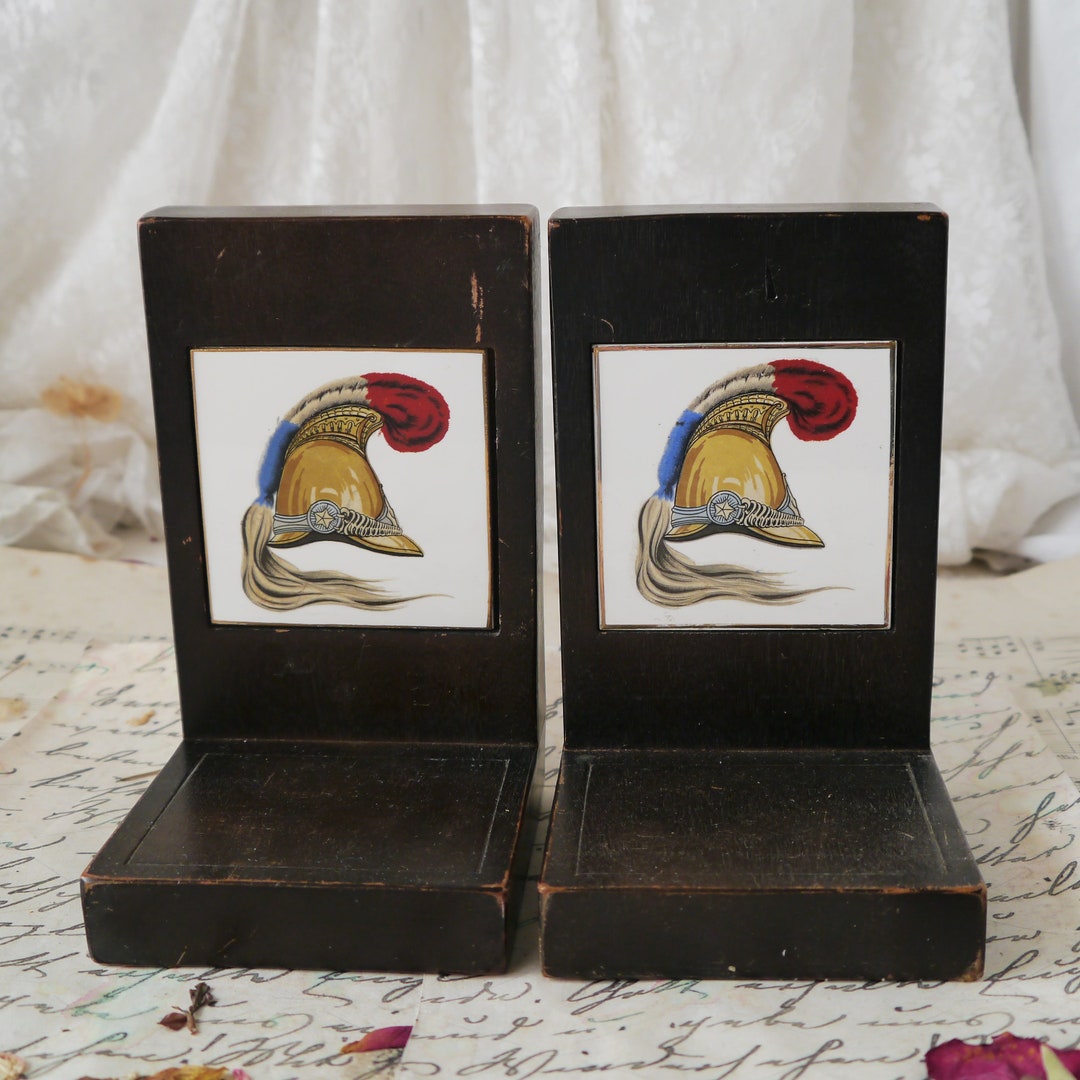 A Pair of Vintage Wooden Bookends With Military Hat Picture - Etsy