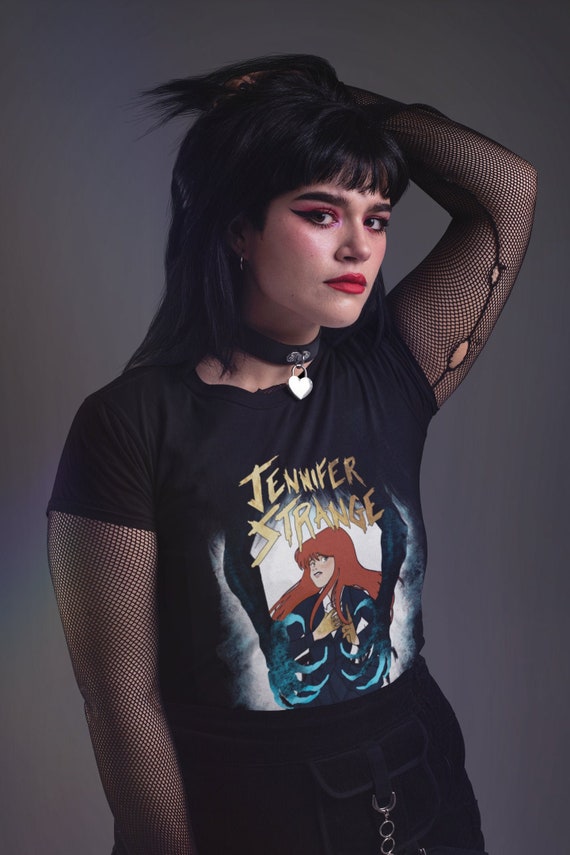 Jennifer Strange T-shirt ajusté - Etsy France