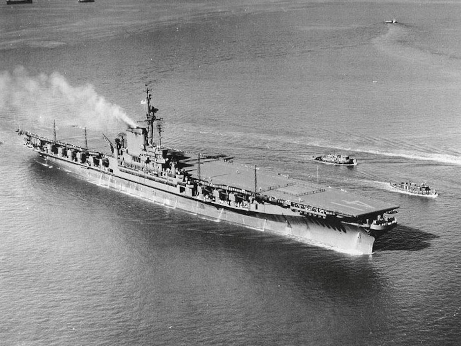 USS Kirk DE-1087 Vietnam War Night Rescue Following Helicopter Crash ...