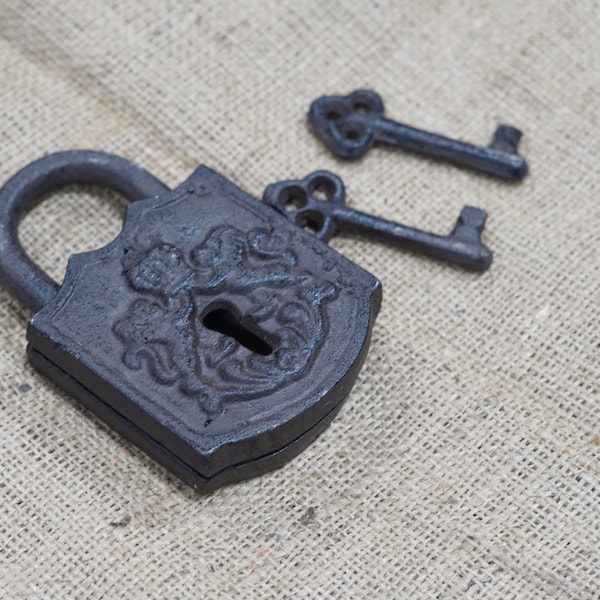 Antique Key Decor - Etsy