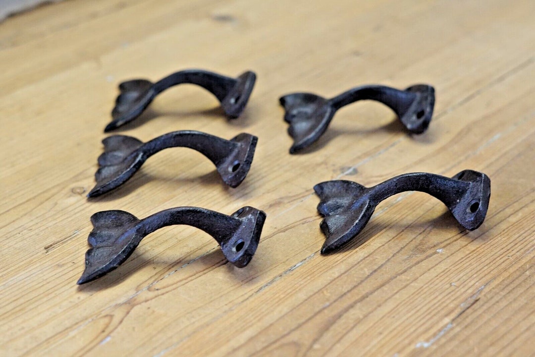 5 Whale Tail Hooks, Cast Iron Hooks, Entryway Hooks, Nautical Decor ...