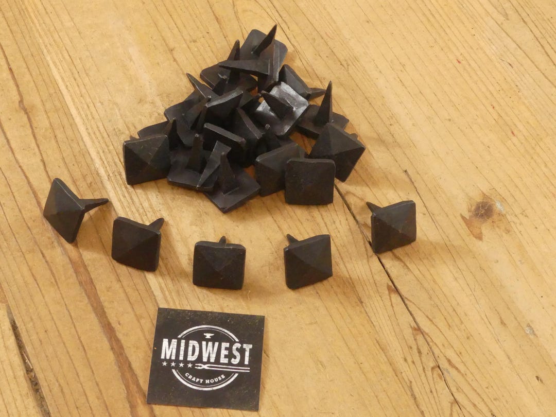 25 IRON CLAVOS NAILS Forged Decorative Craft Tack 1" Wide 1 1/4" Nail ...