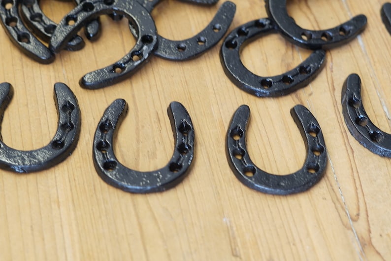 25 Small Blackhorseshoe Cast Iron Cast Iron Horseshoes Good - Etsy