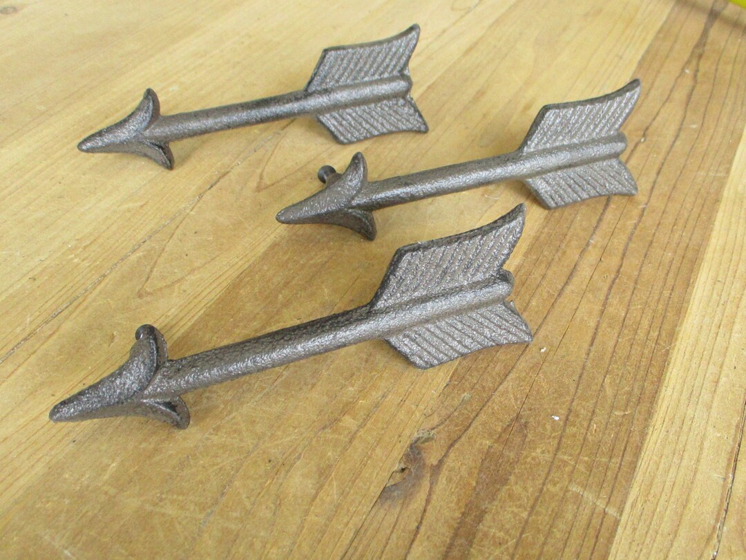 3 Rustic Arrow Drawer Pulls - Arrow Knob - Rustic Furniture Hardware ...
