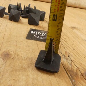 25 IRON CLAVOS NAILS Forged Decorative Craft Tack 1" Wide 1 1/4" Nail ...