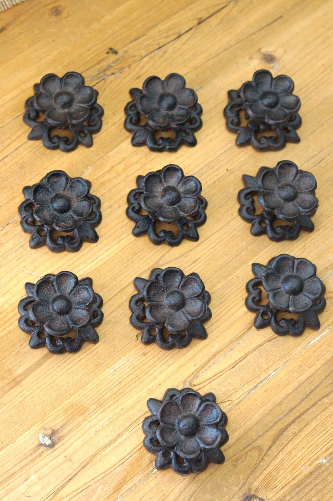 10 ORNATE DRAWER PULLS, Knobs, Drawer Pulls, Handles, Rustic Cast Iron ...