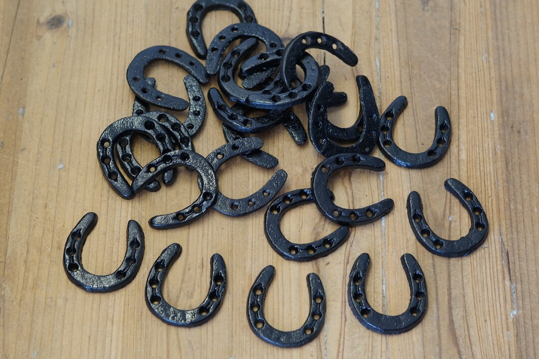 25 Small Blackhorseshoe Cast Iron Cast Iron Horseshoes Good - Etsy