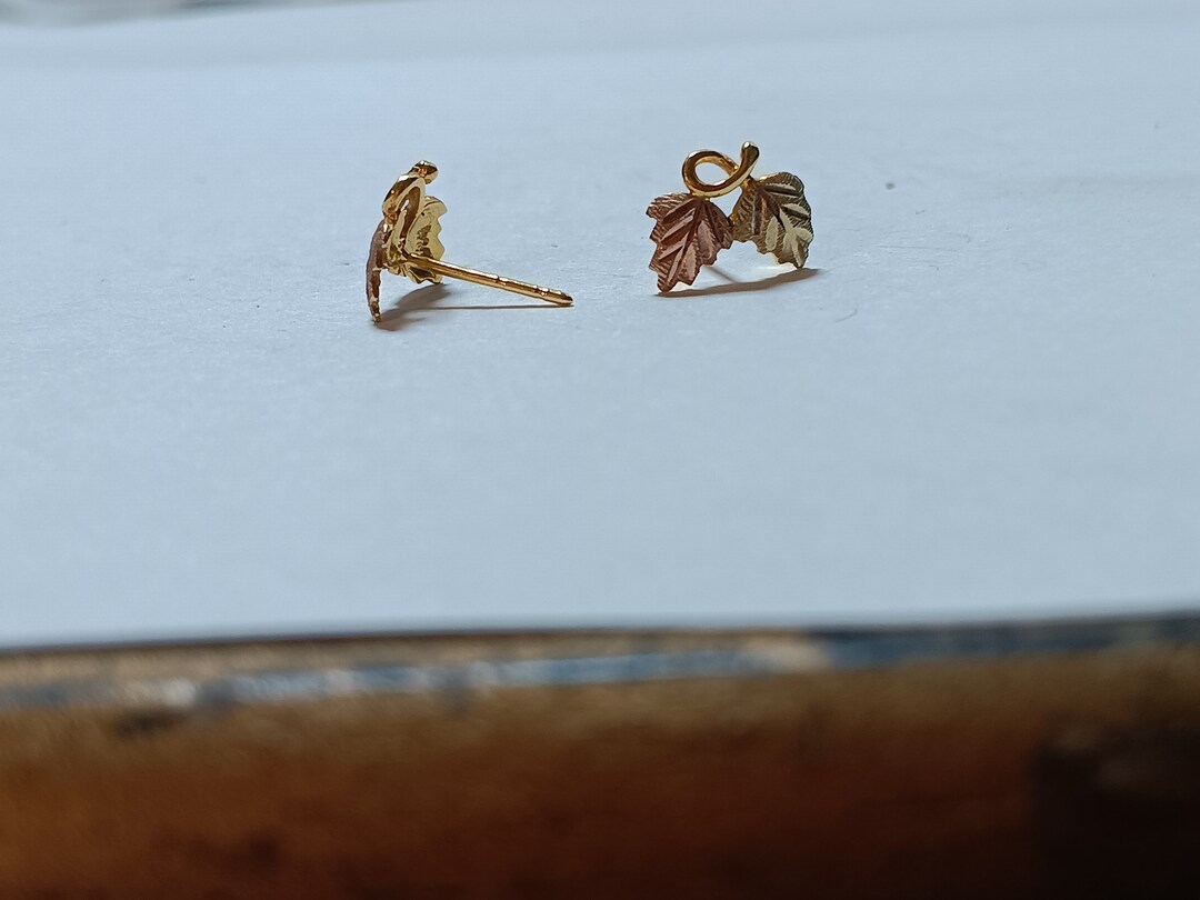 Black Hills Gold Leaf Studs - Etsy