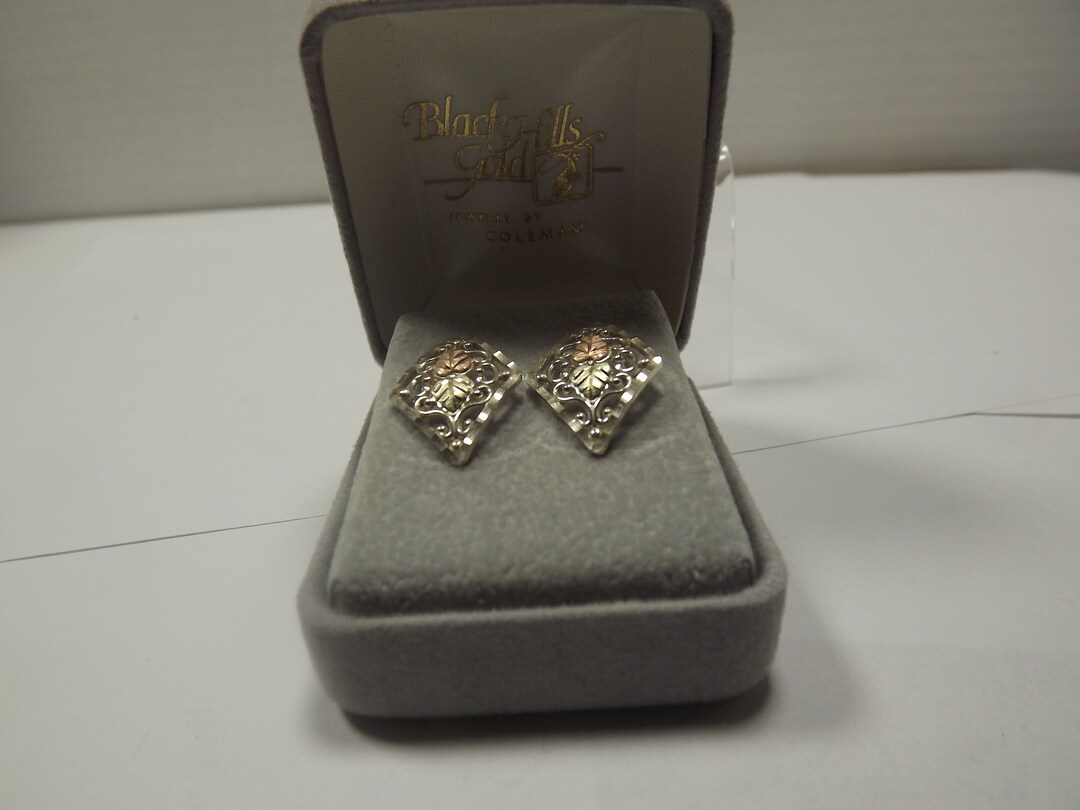 Black Hills Gold Leaf Studs - Etsy