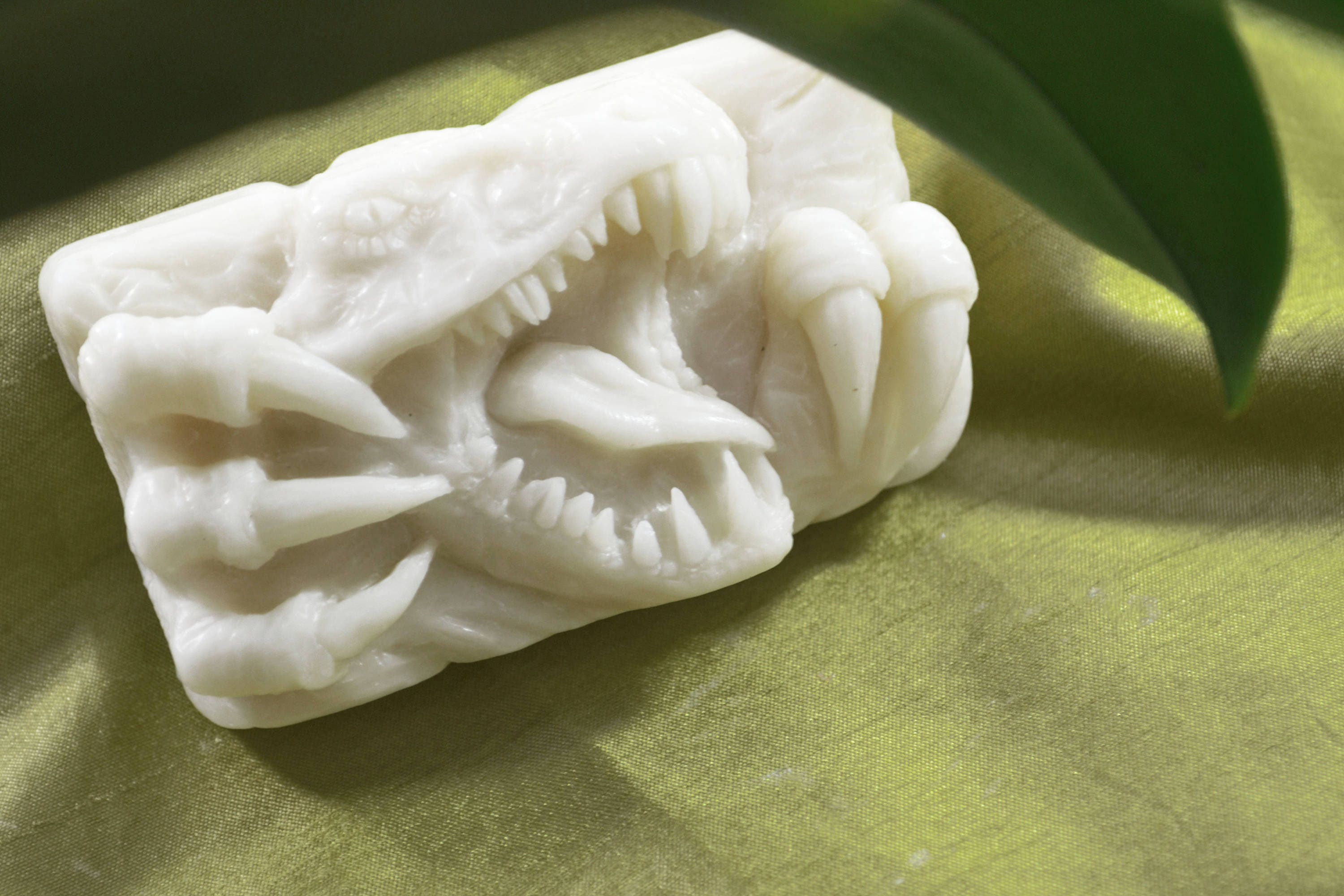 JAWS SILICONE MOLD soap 5oz dinosaur monster resin plaster | Etsy