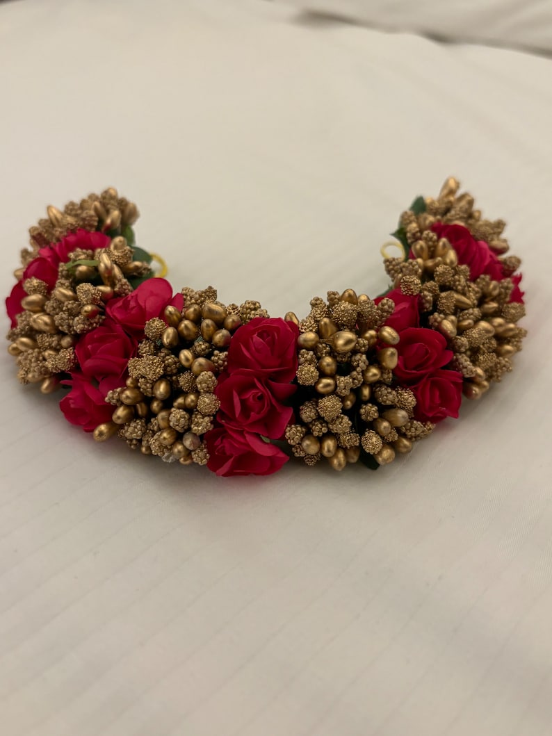 Indian Flower Gajra, Flower Veni, Gajra, Indian Bridal Hair Accessory ...