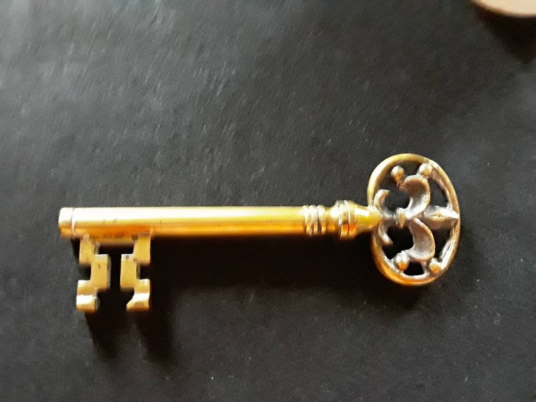 Large Brass Key Corkscrew and Beer Bottle Opener - Etsy