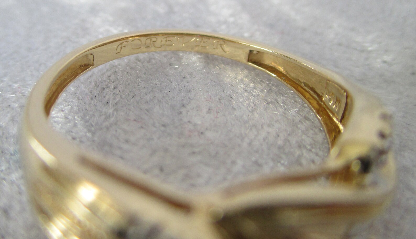 Vintage 14K Gold and Diamond Ring FOREVER Inscription Vintage - Etsy