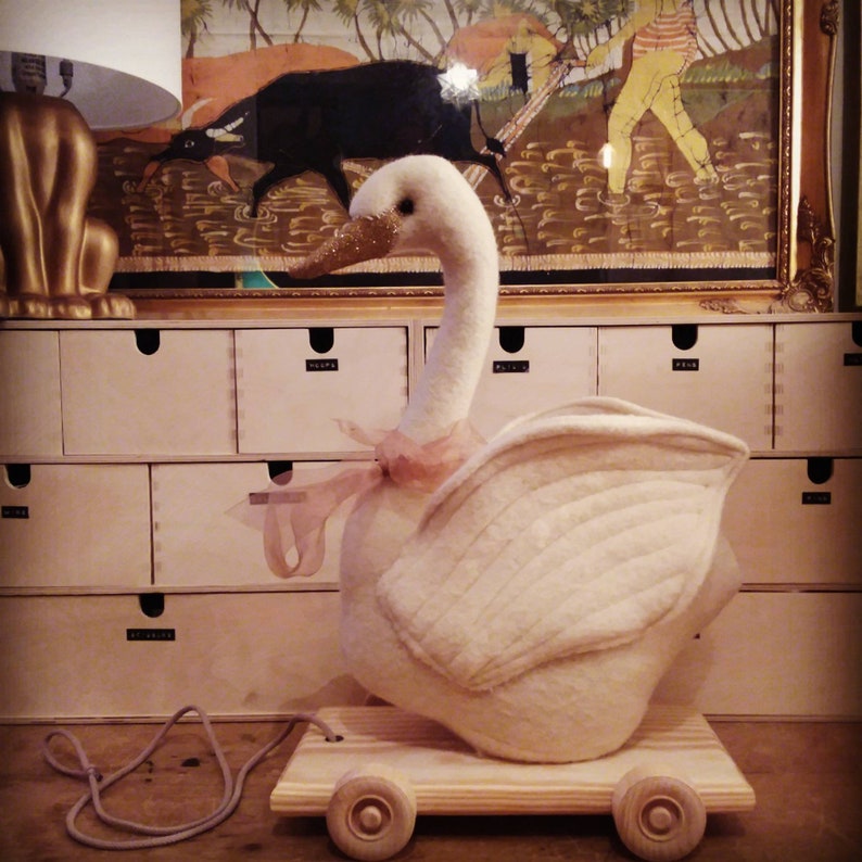 Pull Along Swan on Wheels | Etsy
