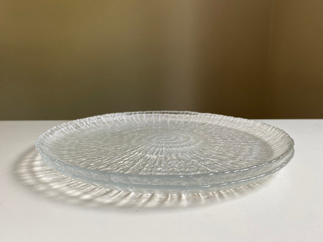 2 Vintage Glass Plates Set of 2 Glassware Retro Round Clear Glass Home ...
