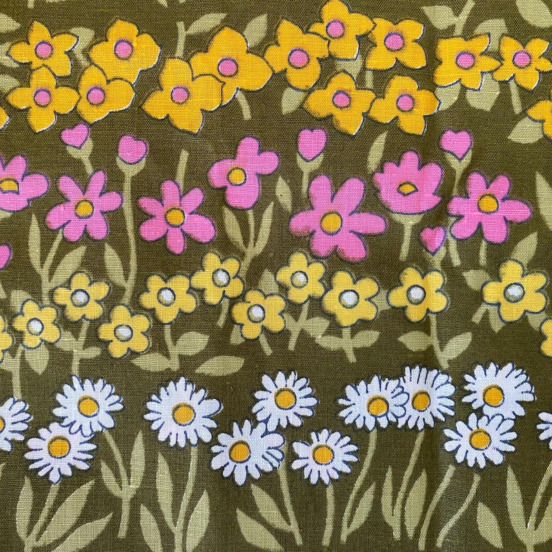 Retro Floral Fabric - Etsy