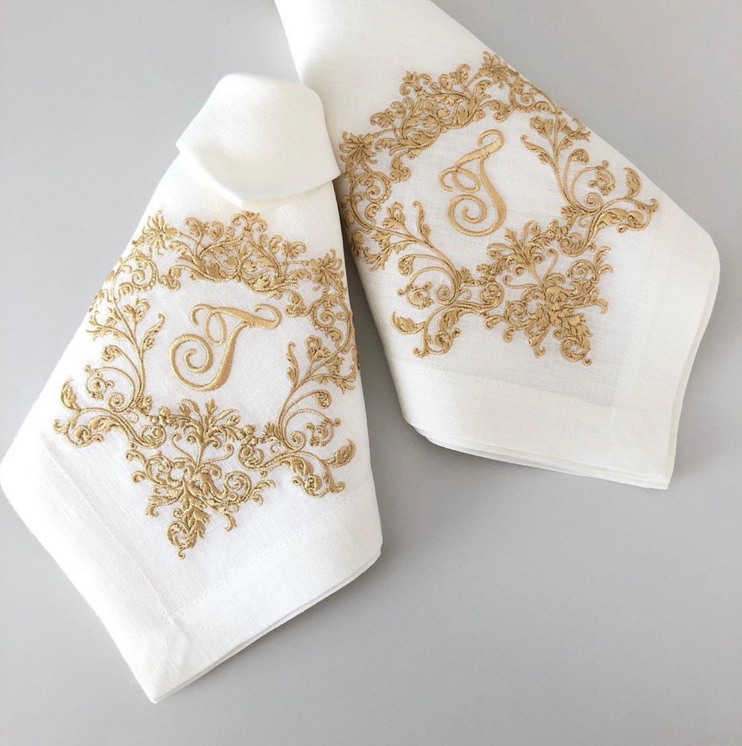 Set of 6 White Personalized Embroidered Monogrammed Napkins, Wedding ...