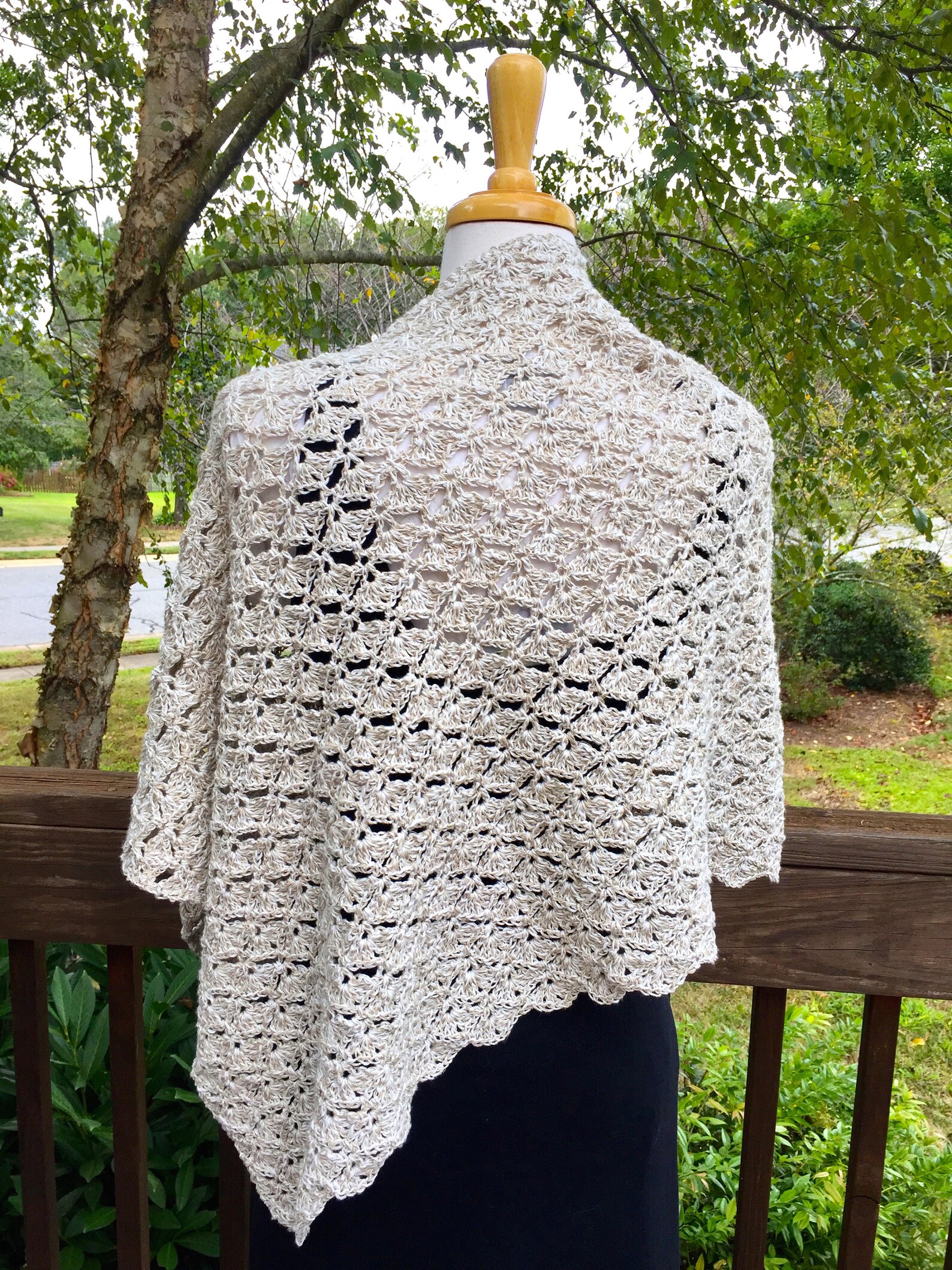 Forever Fantail Poncho crochet Pattern. Detailed Pattern to | Etsy