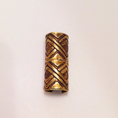 Etched Majestic King Dwarven Ear Cuff - Etsy