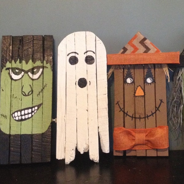 Wooden Scarecrow - Etsy