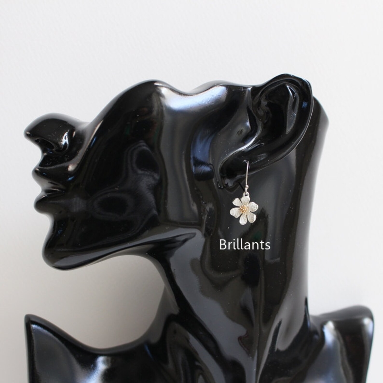 Daisy Flower Earrings Daisy Earrings Clip on Earrings - Etsy