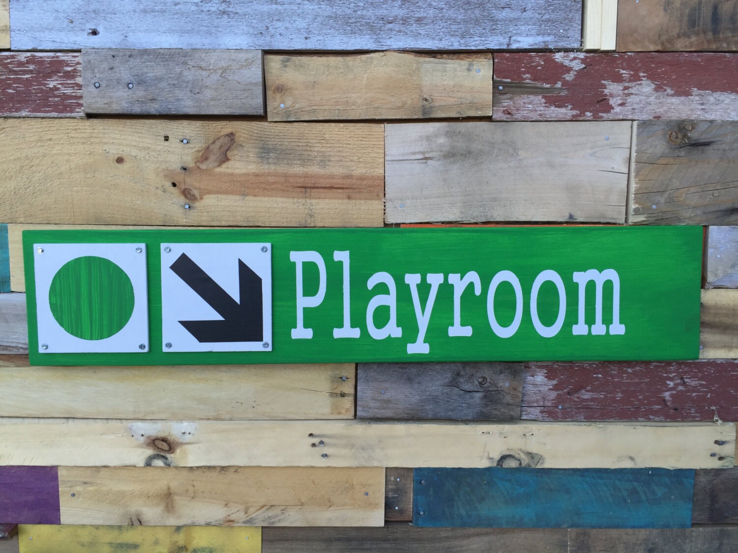 MEDIUM Wood Ski Run Sign. Personalized With Your Name or Short Phrase ...