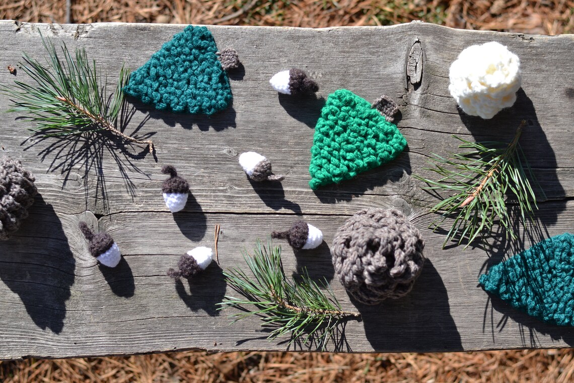 Pine Cone Crochet Pattern, Christmas Ornament, Winter Decor, Crochet ...