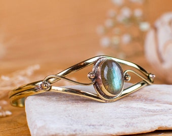 Labrador Gold Bracelet - Etsy