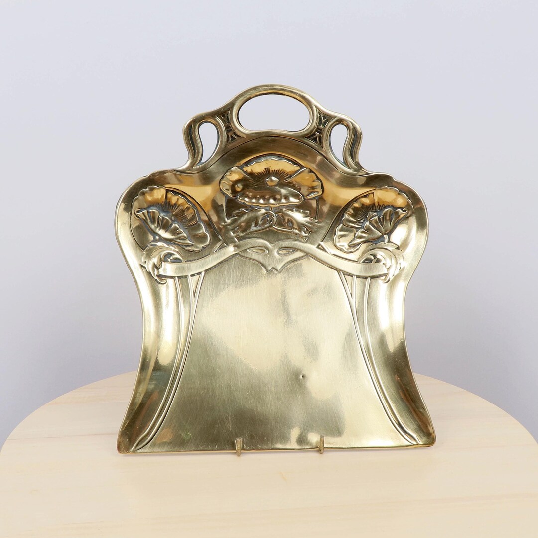 Vintage Art Nouveau Brass Dust Pan | William Soutter and Sons - S&S.B ...